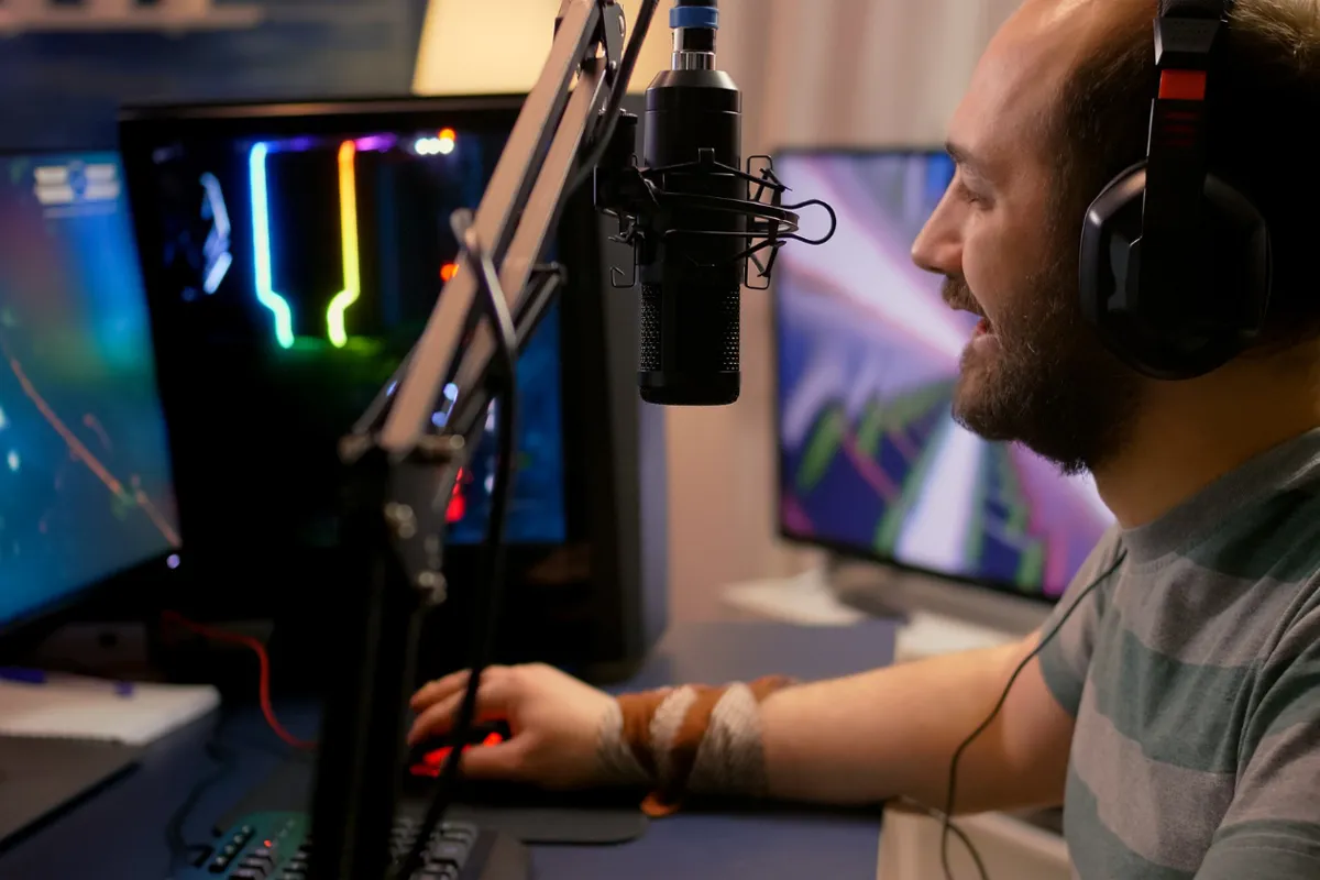 Comment bien choisir votre micro gamer ? Le guide 2024
